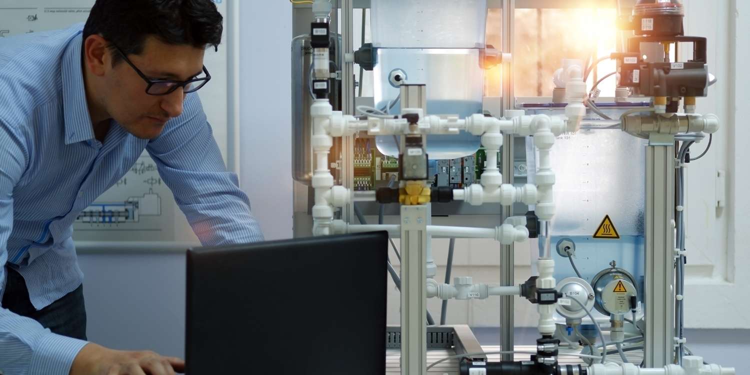 How a Process Improvement Engineer Improves Manufacturing Efficiency